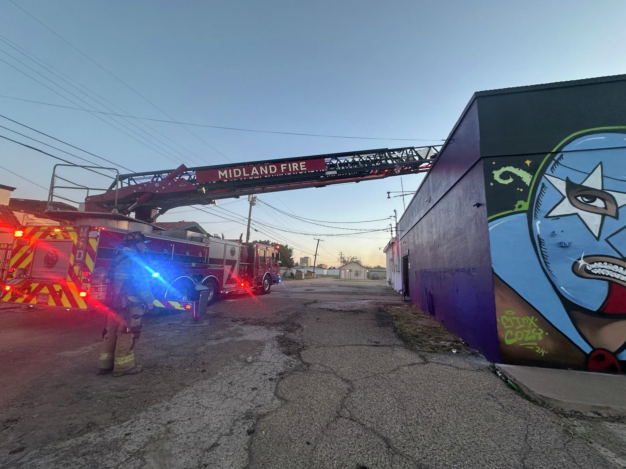 Space Monkey Smoke Shop sees early morning blaze