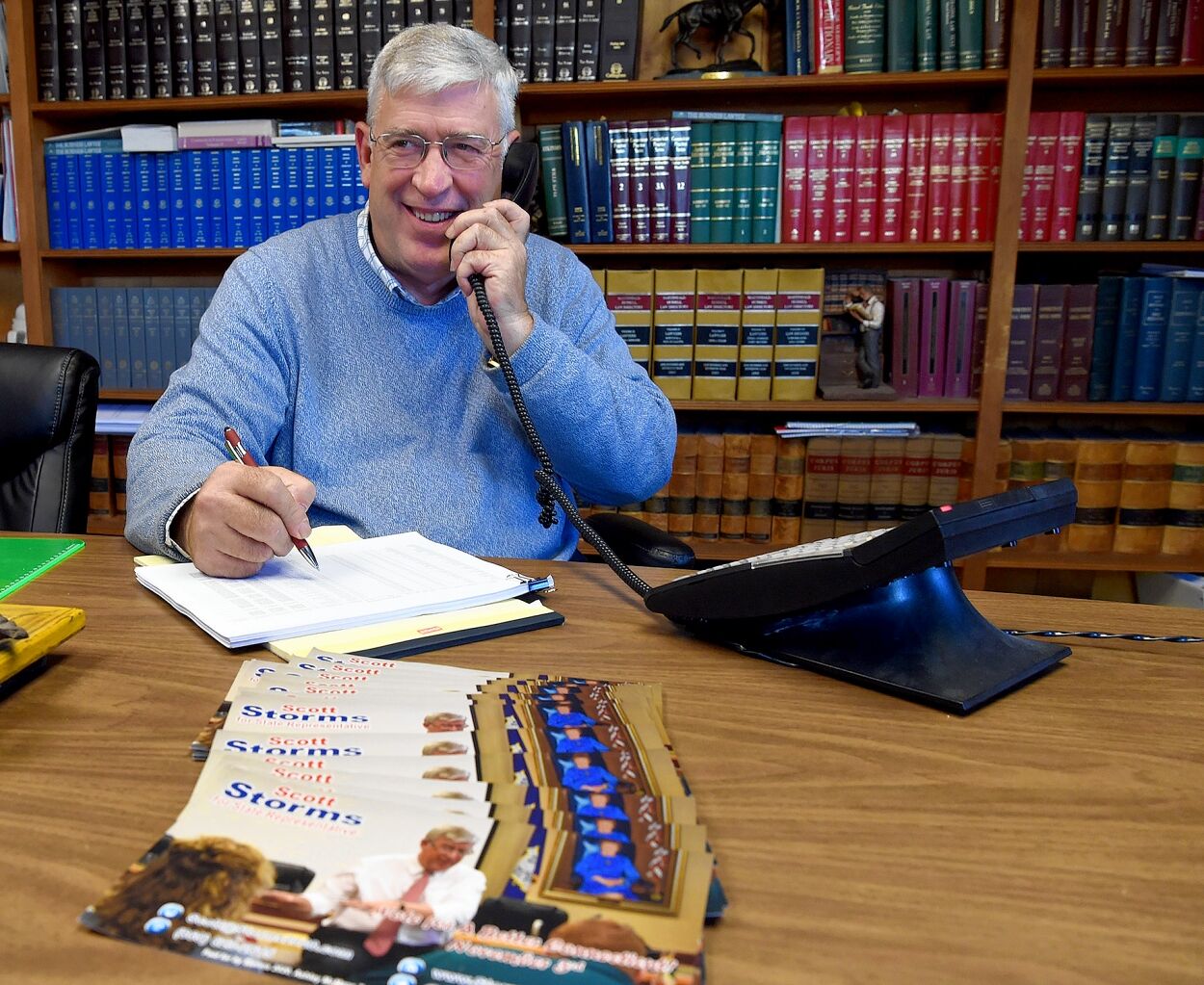 Scott Storms sworn in as Windsor Locks' new first selectman