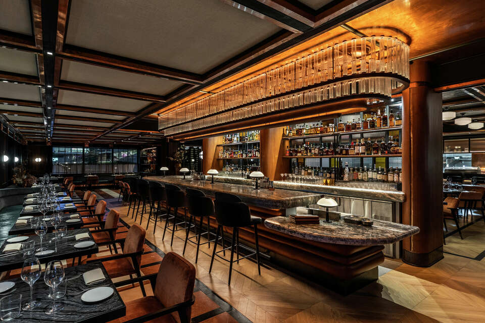 Popular Houston steakhouse-turned-casual eatery Andiron closes