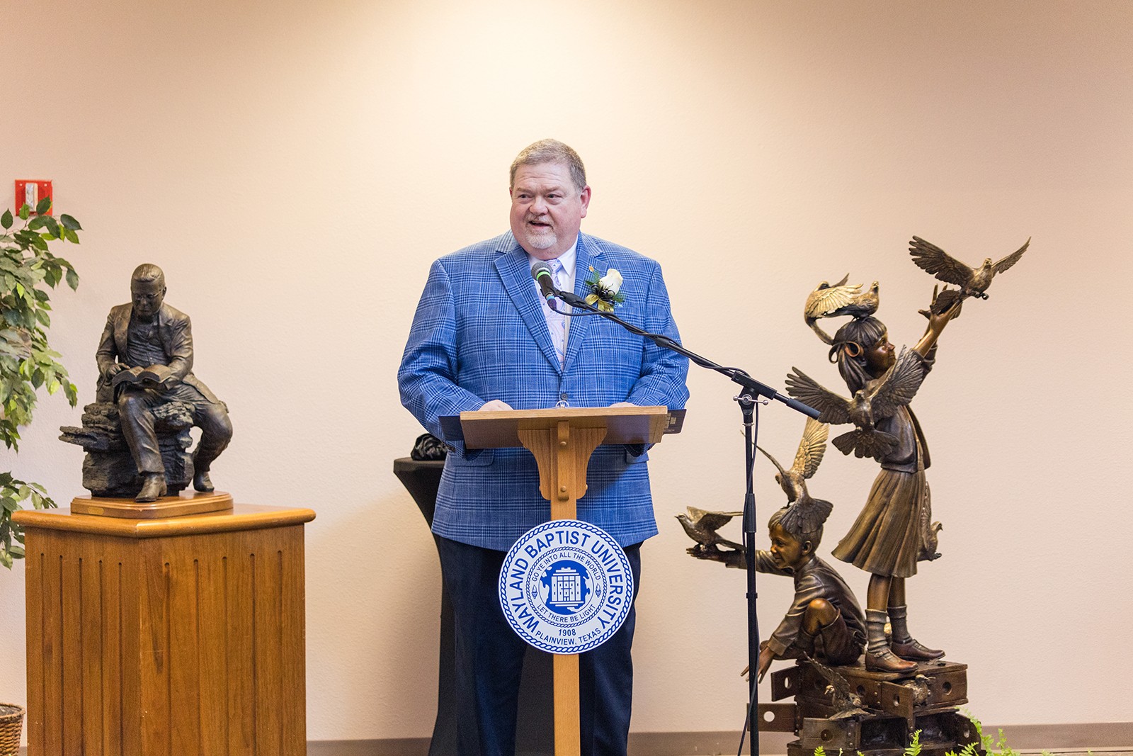 WBU honors Bobby Hall with reception