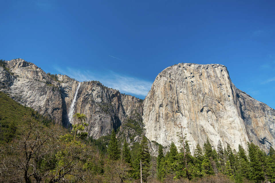 Yosemite climbers hang 'Stop the Genocide' banner from El Capitan