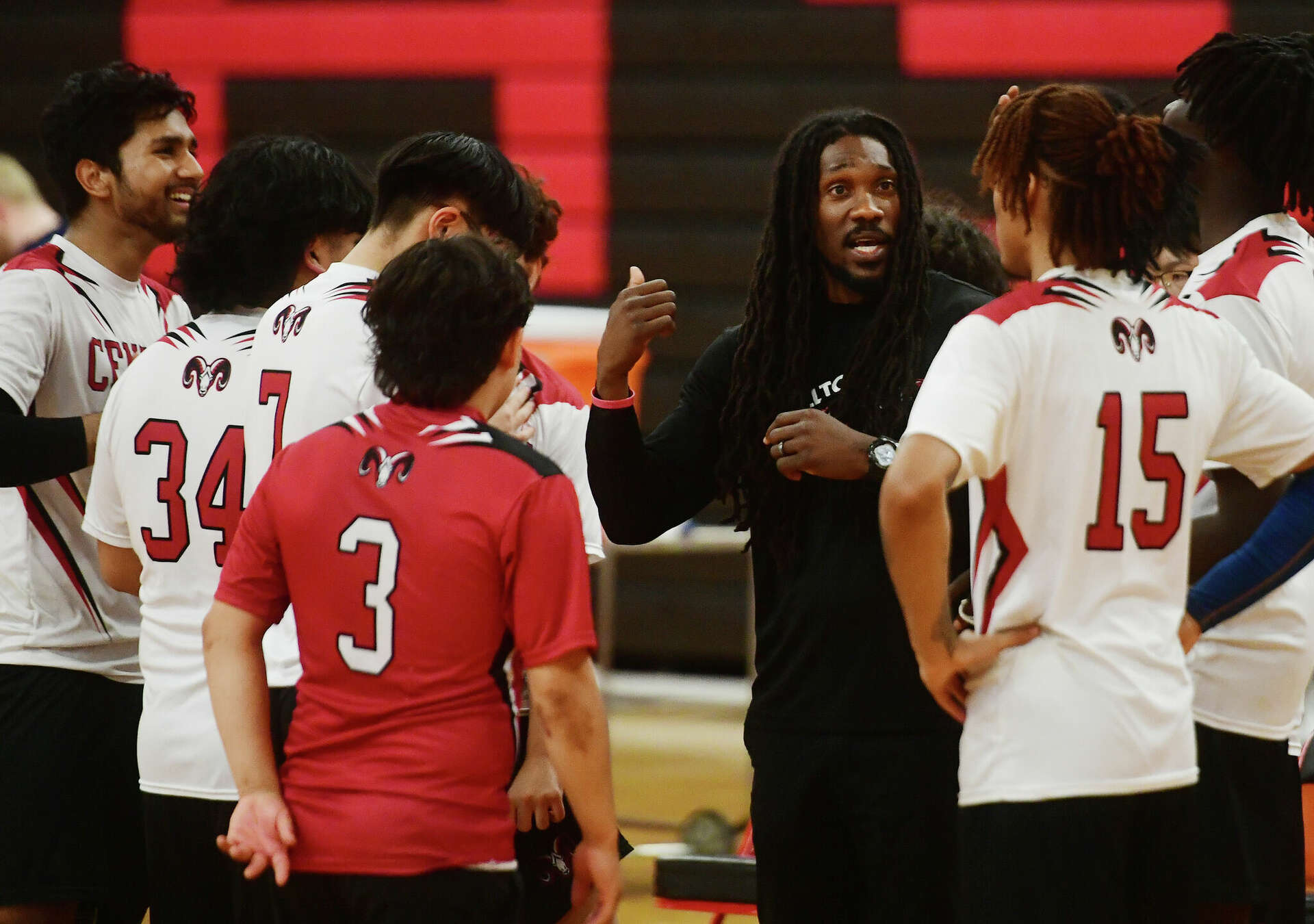 Bridgeport Central boys volleyball succeeding in return
