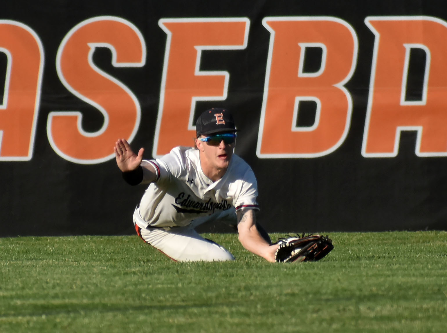 Krebs hits first homer of season, drives in three in EHS win