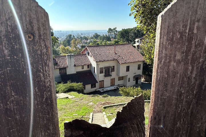 Why no one wants to live in this $2.4M California mansion