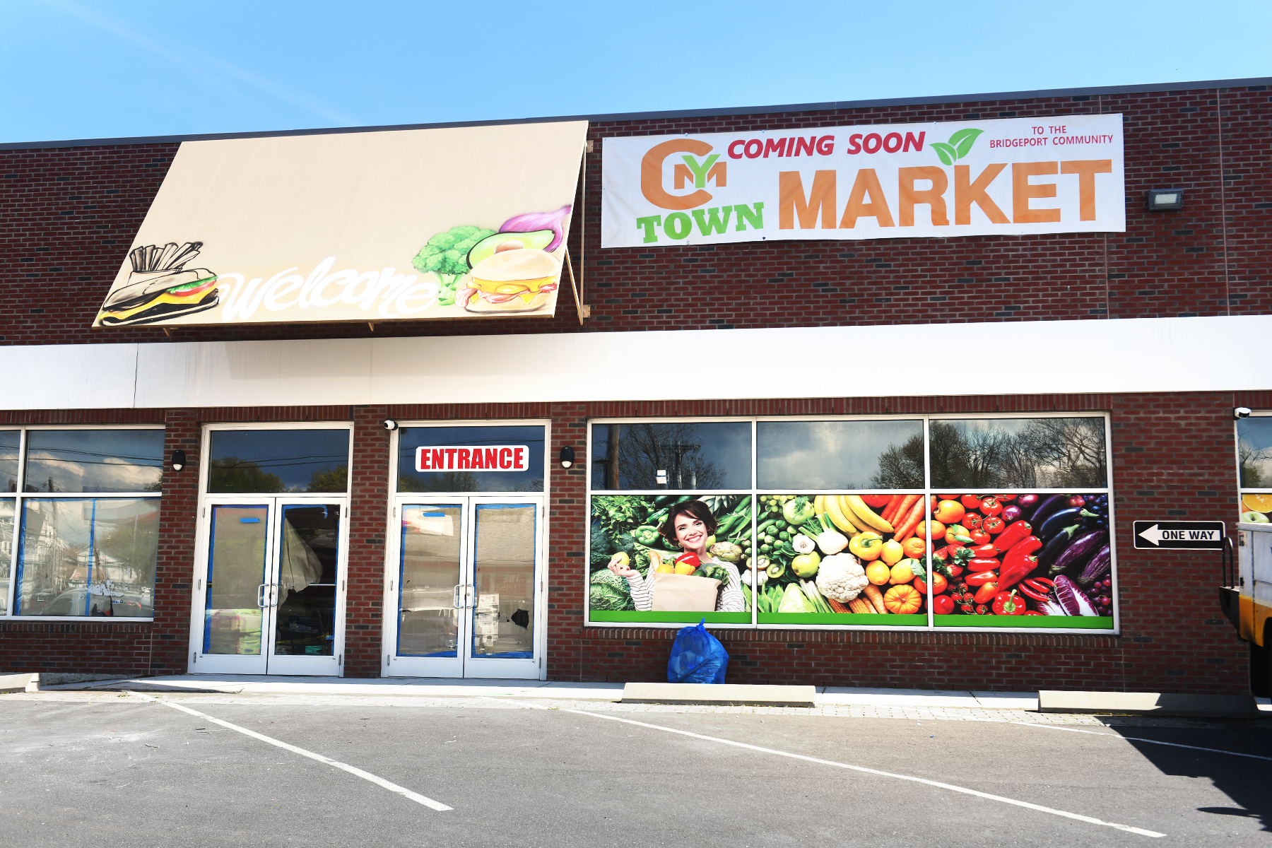 New grocery store opening on Bridgeport's State Street