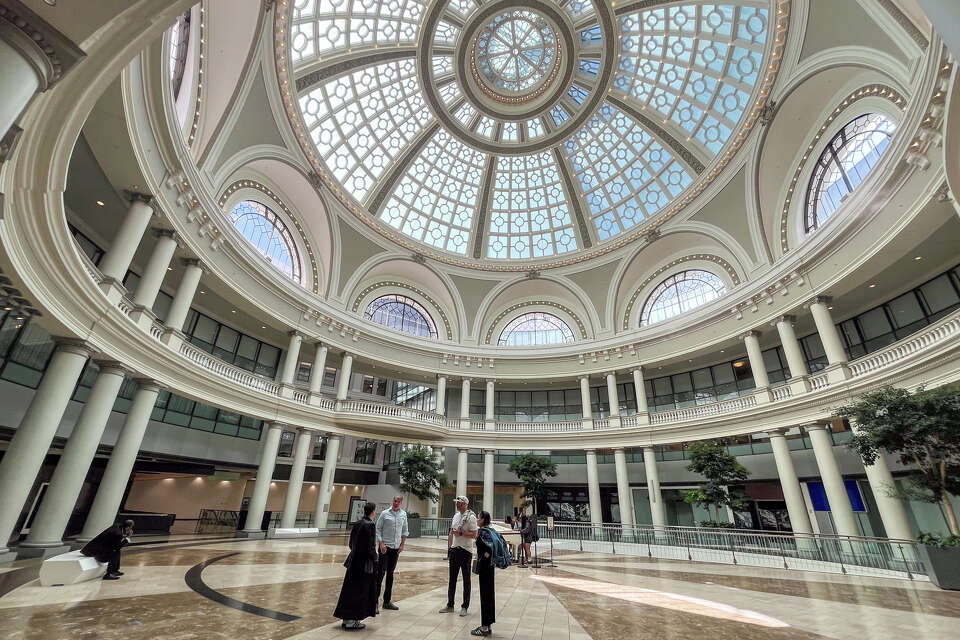 I visited SF's troubled mall for months. Here's what I've seen.