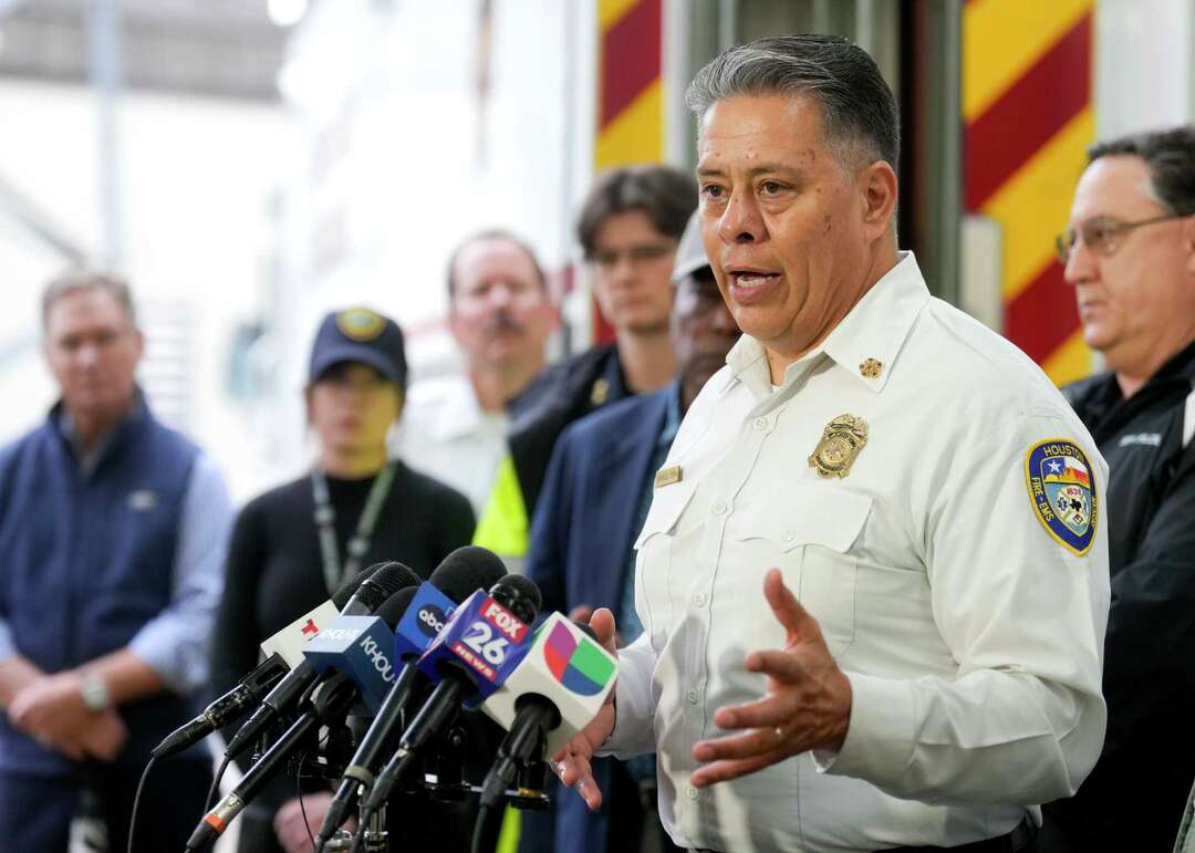 Houston Fire Chief Sam Peña is out, Whitmire announces