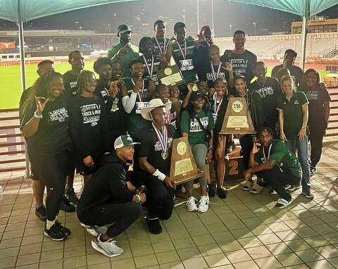 HS track: Iowa Colony sweeps 4A state championships