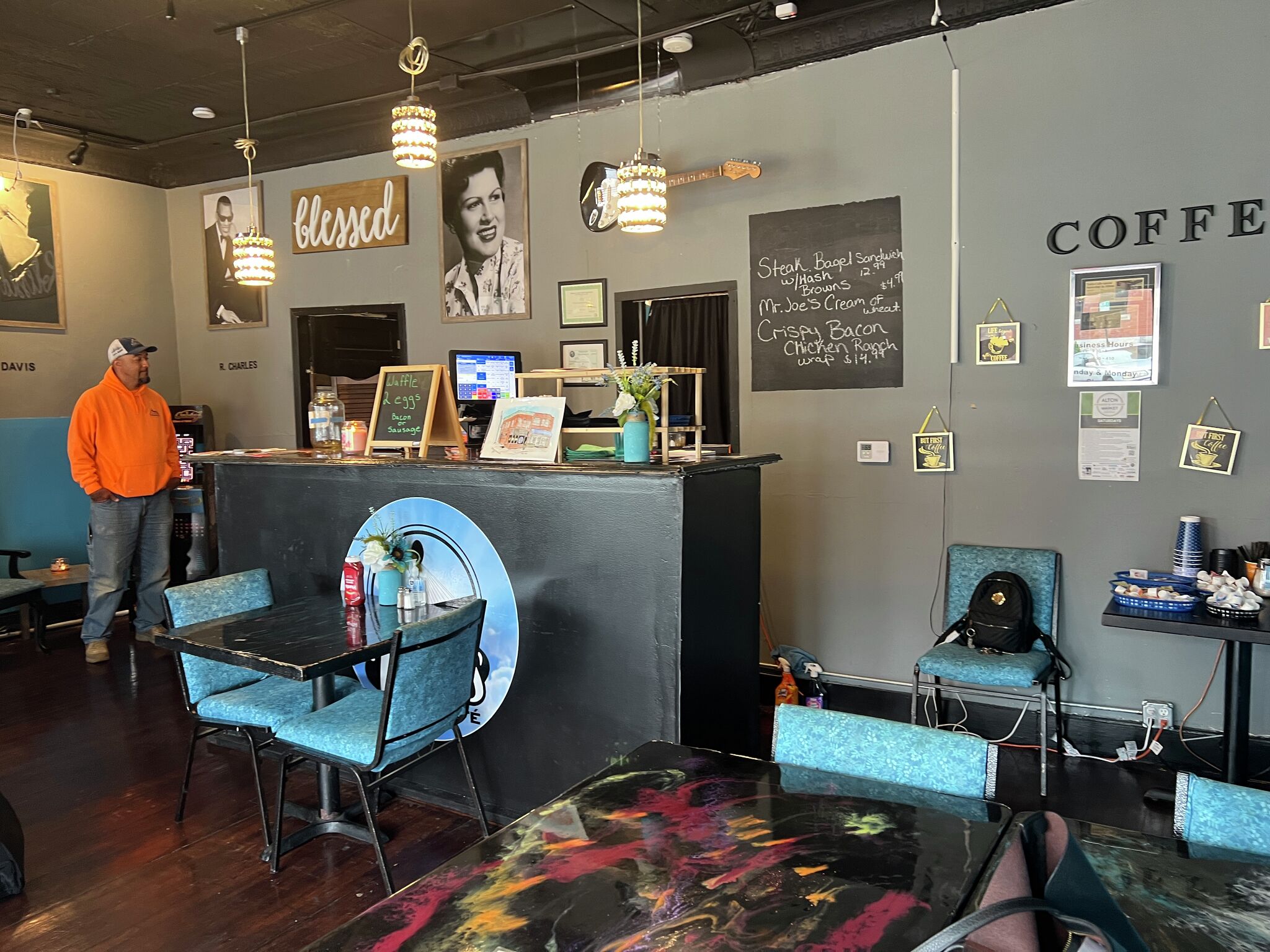 Tab's Cafe a 'dream come true' in Alton | Dashboard Dining