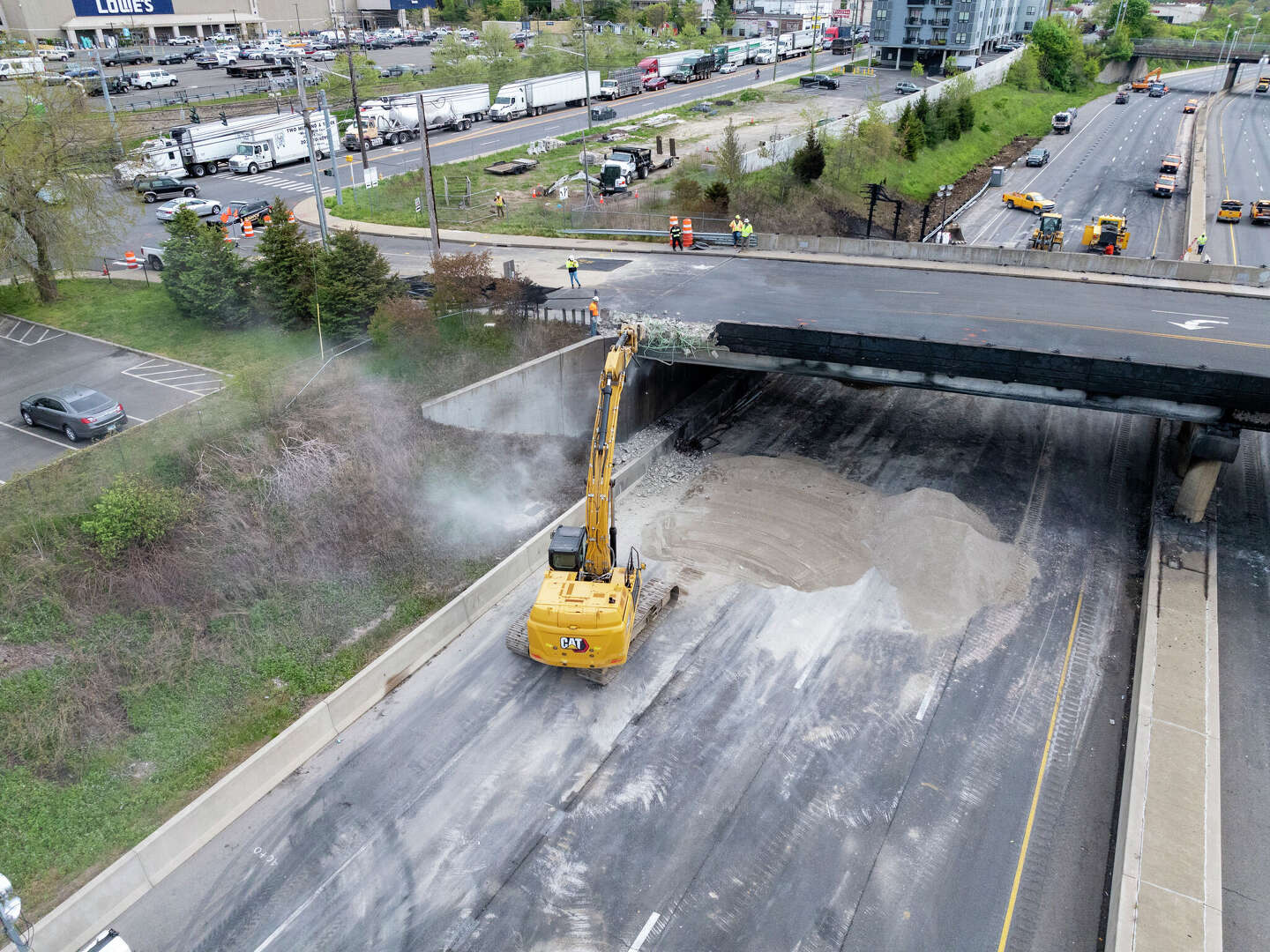 Dozens in Norwalk experience Frontier outages weeks after I-95 blaze