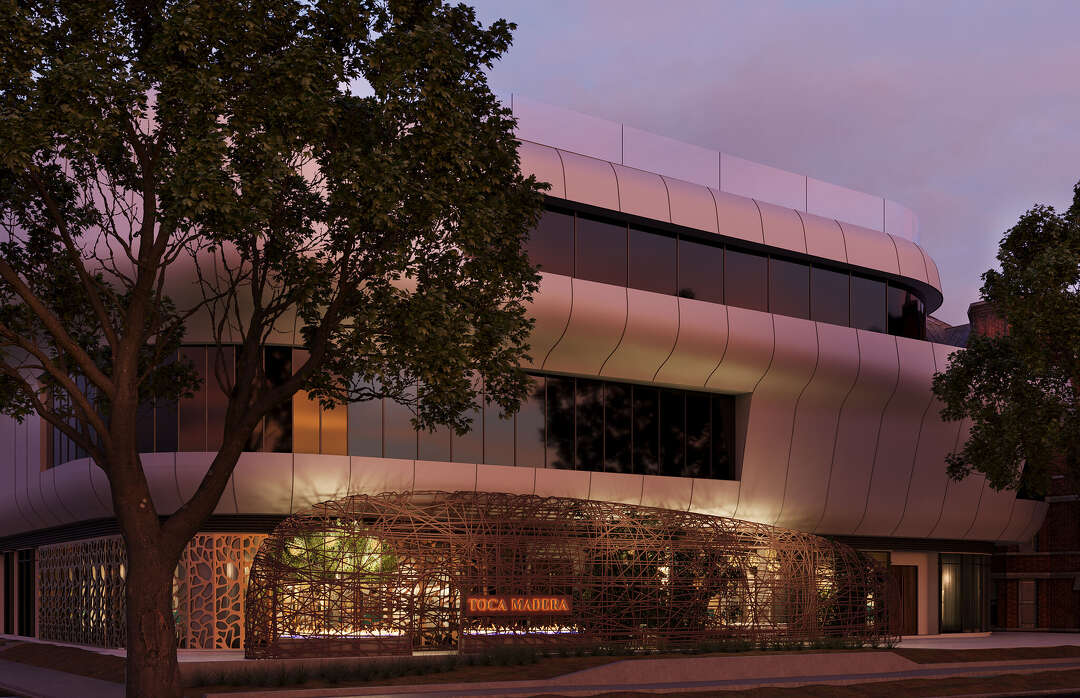 Buzzy Houston steakhouse claims city is unfairly targeting them