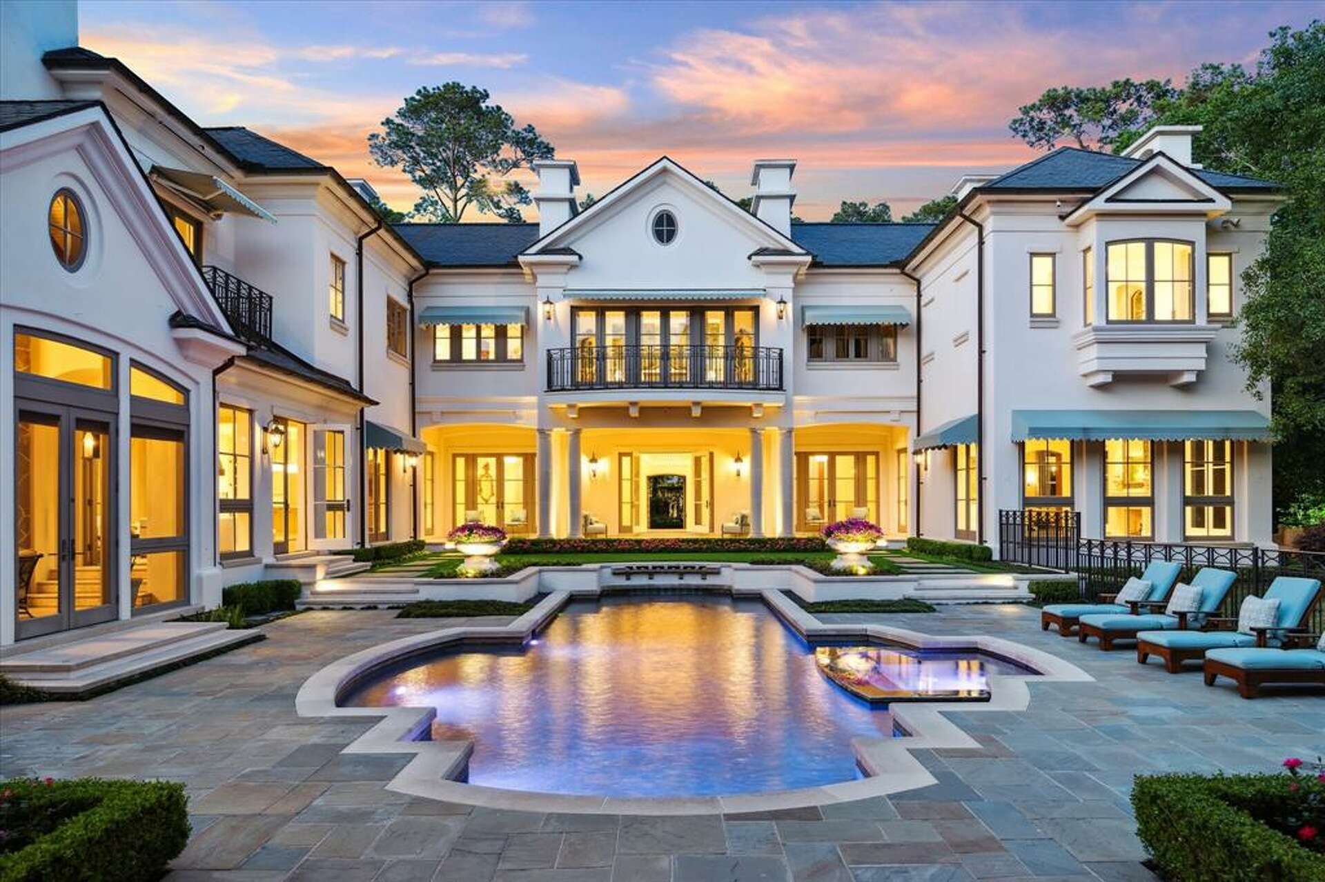 mansions