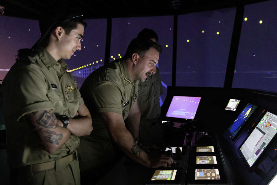 Baltimore bridge collapse simulation at Cal Maritime teaches students