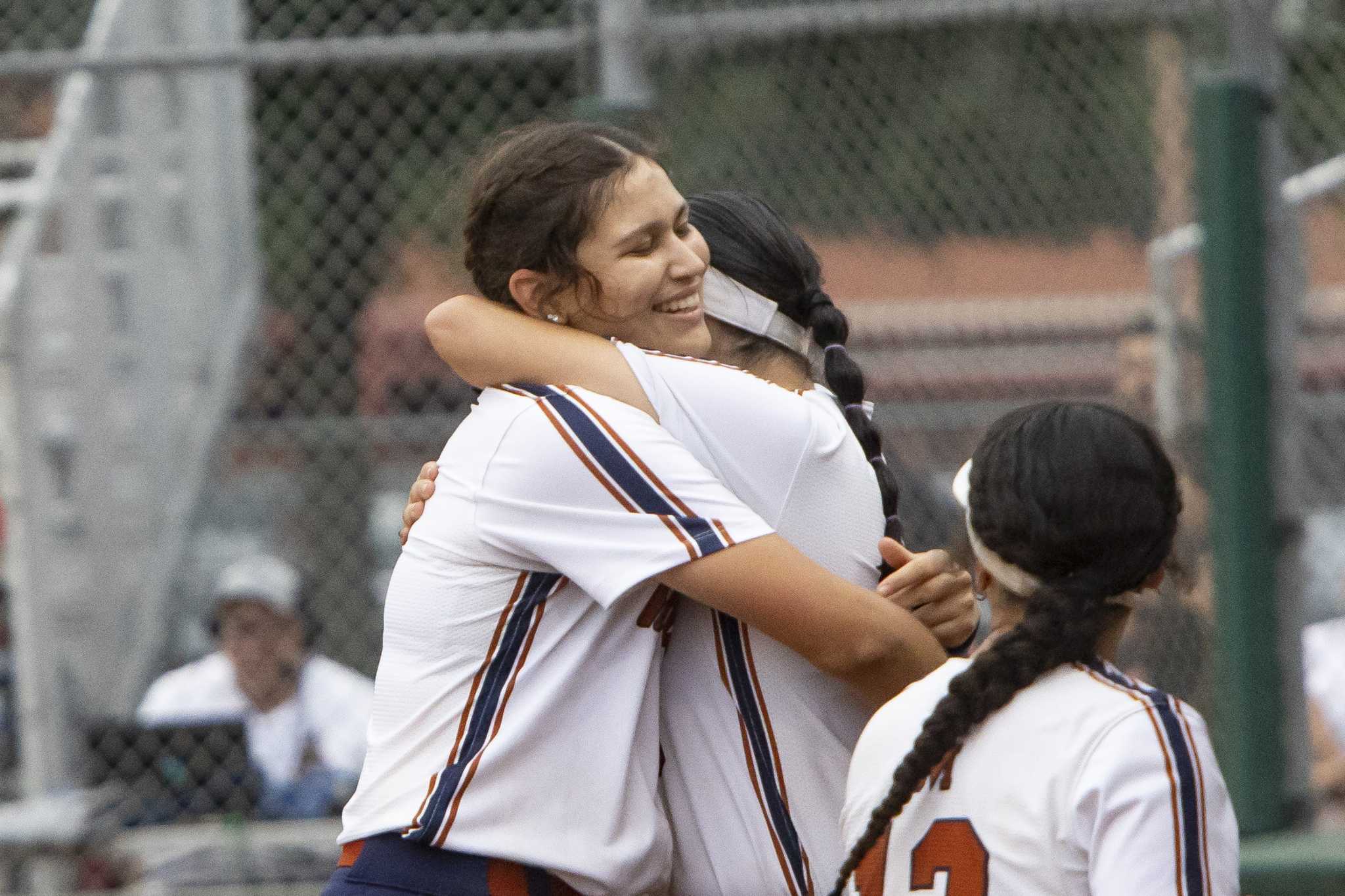 Madison softball knocked out by Lake Travis in second round
