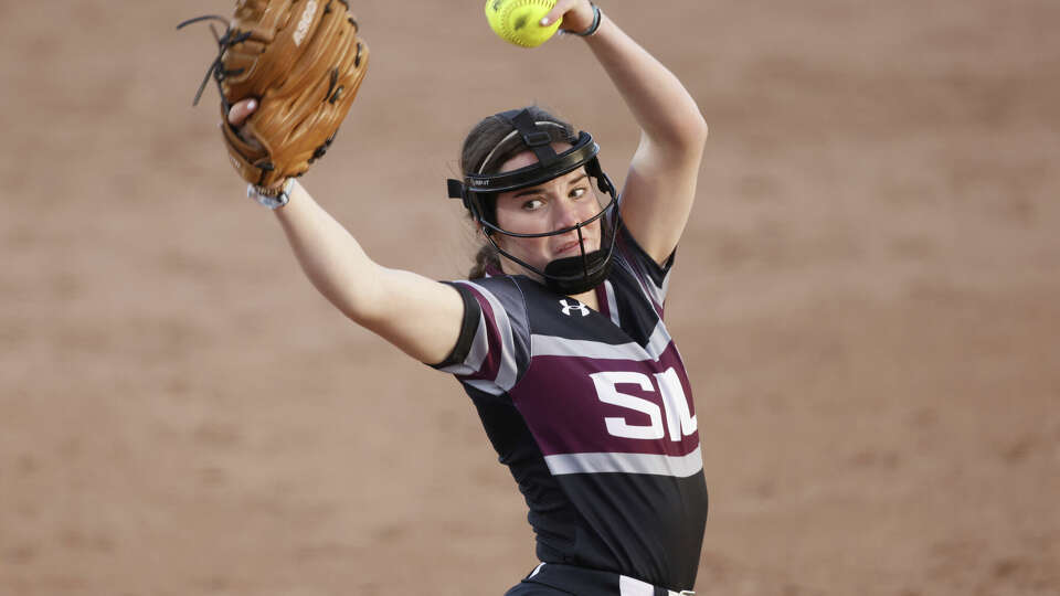 SIU softball faces Cal to start the NCAA Tournament