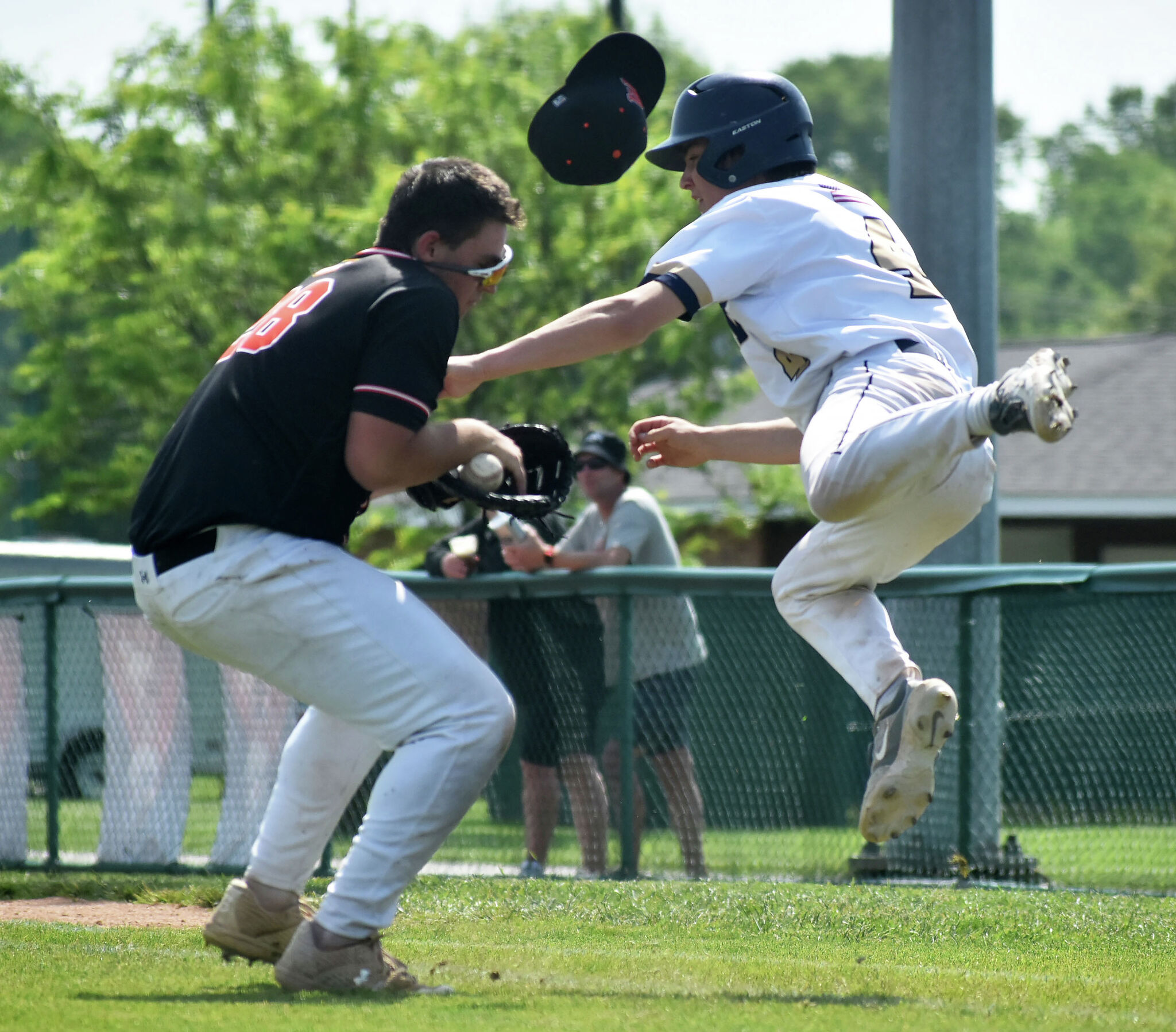 Edwardsville bounces back to win Tiger Classic