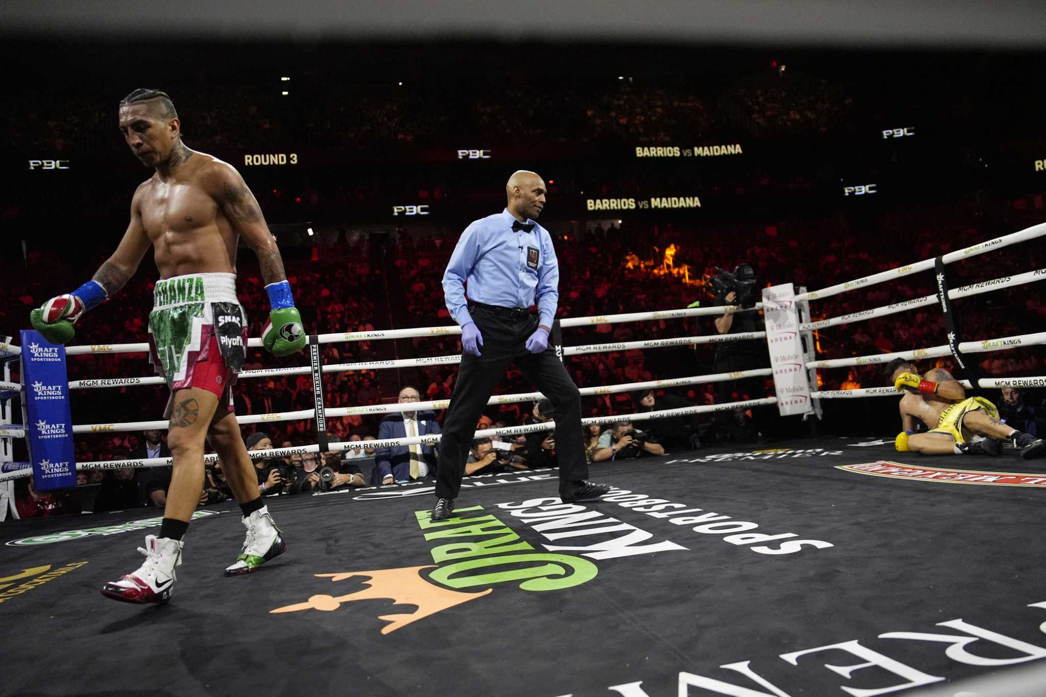 San Antonio's Mario Barrios tunes out Tyson-Paul noise in Arlington