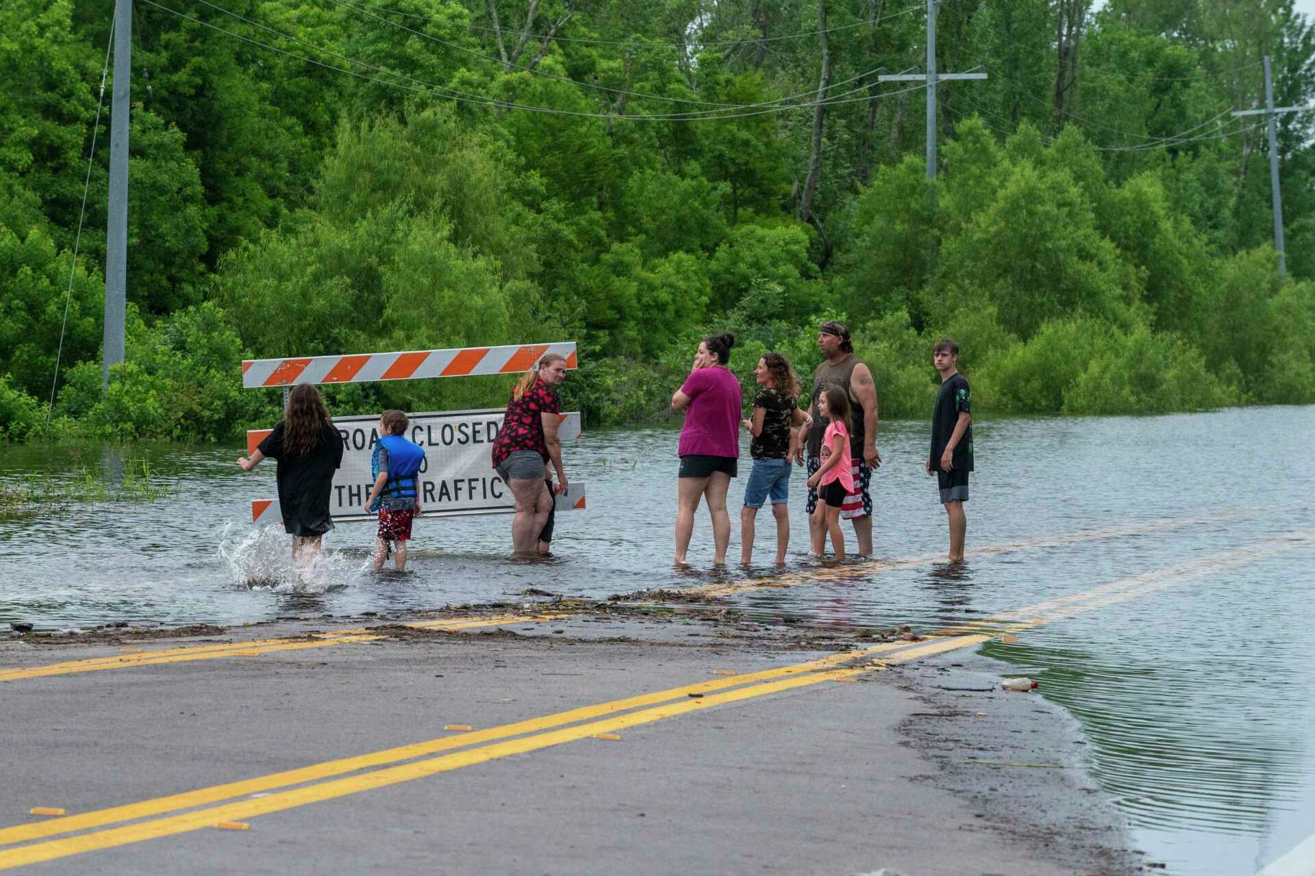 Houston area school district Liberty ISD closed until Monday