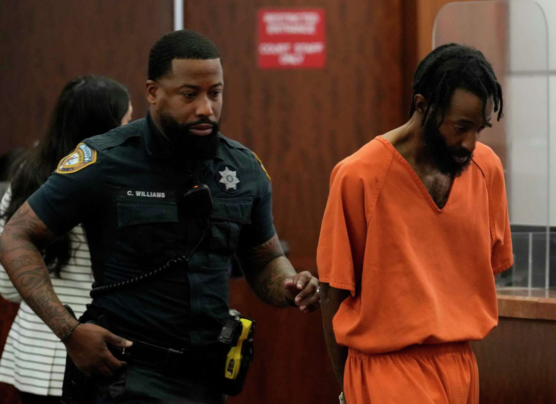 Tony Earls to go to trial in 2022 shooting death of Arlene Alvarez