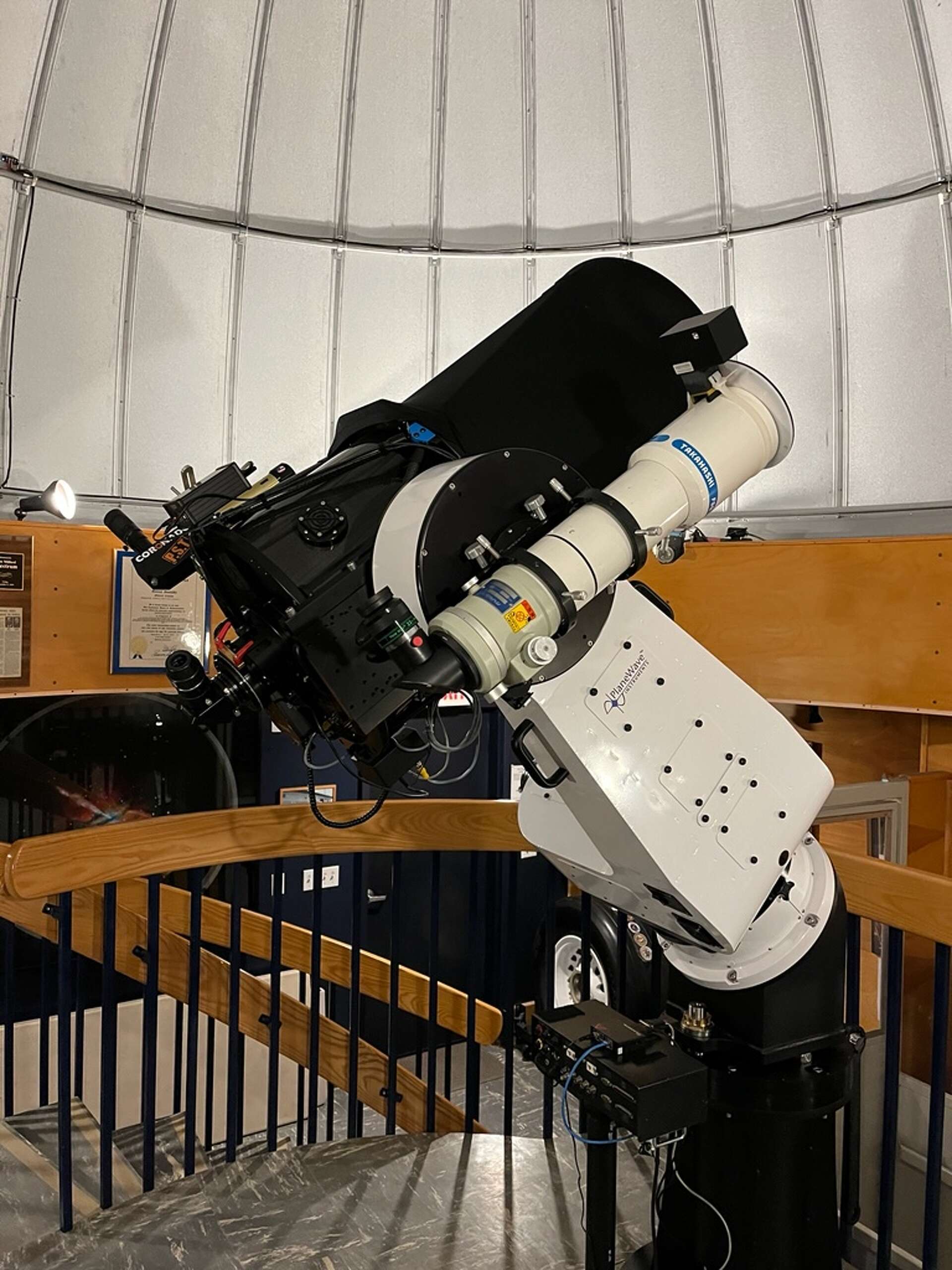 Robert Miller: CT observatory gets picture of fast Comet ATLAS