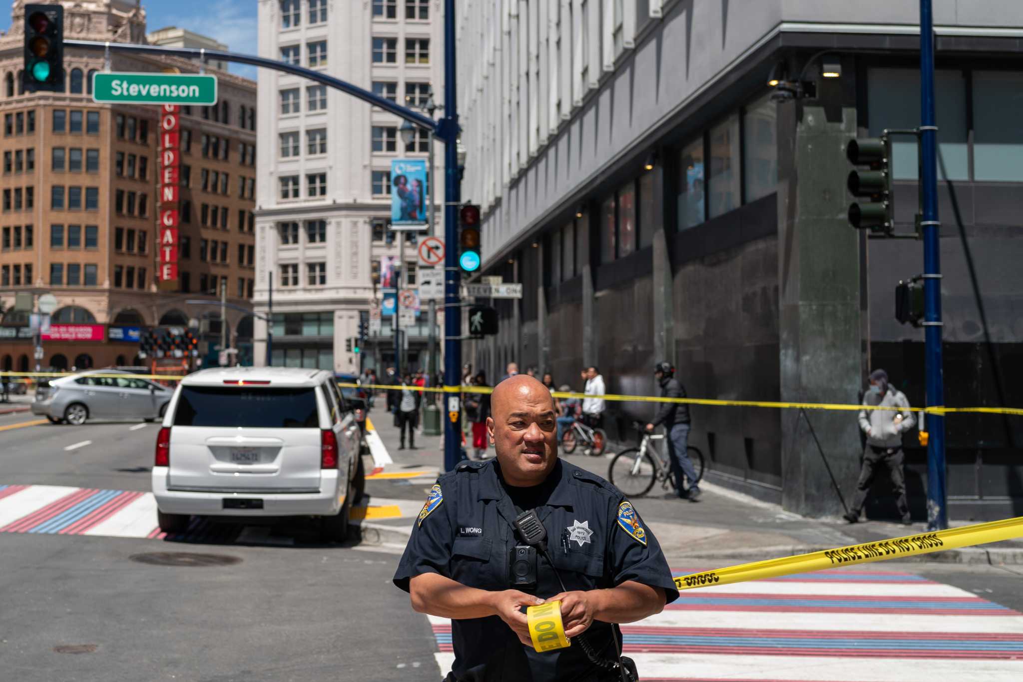 S.F. police swarm SoMa building after shooting. Suspect at large