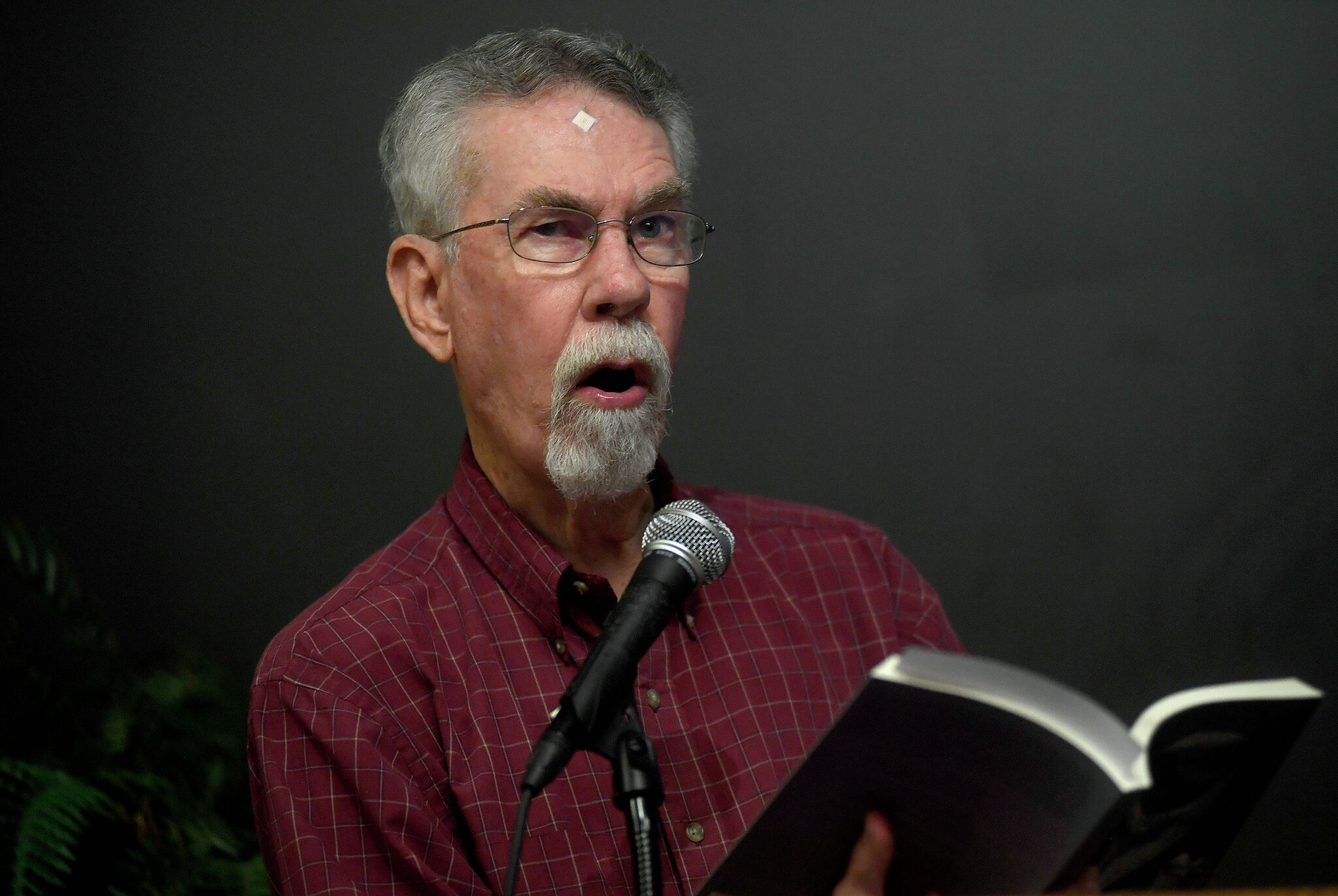 Renowned Texas poet Dave Oliphant got his start in Beaumont