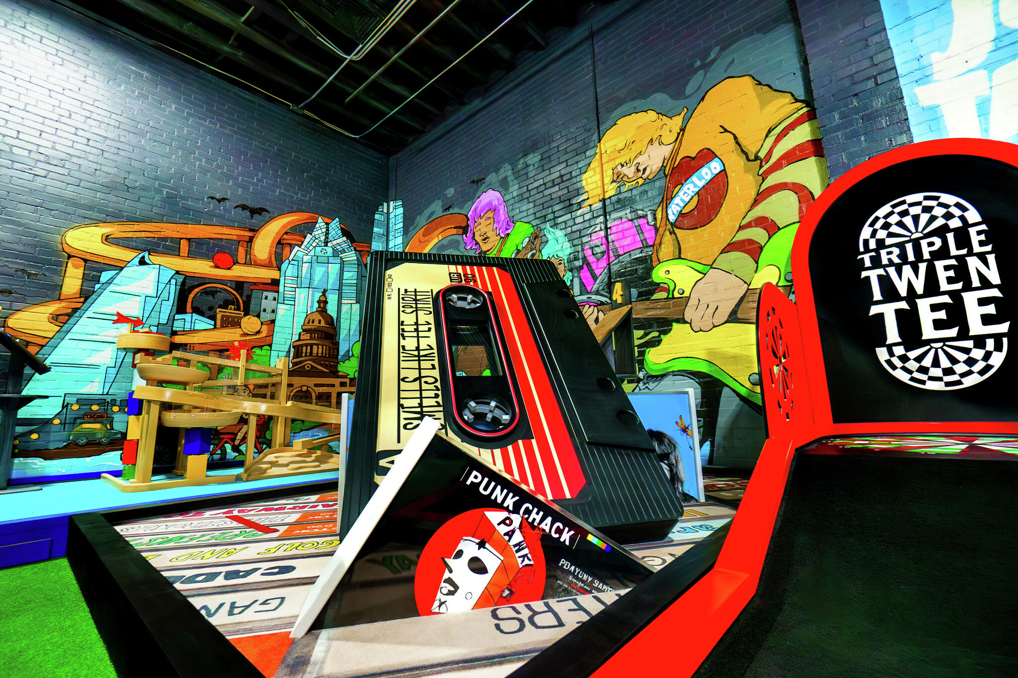 Famed mini golf site continues Texas expansion