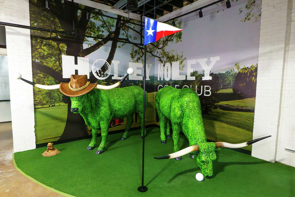 Holey Moley reveals San Antonio location plans