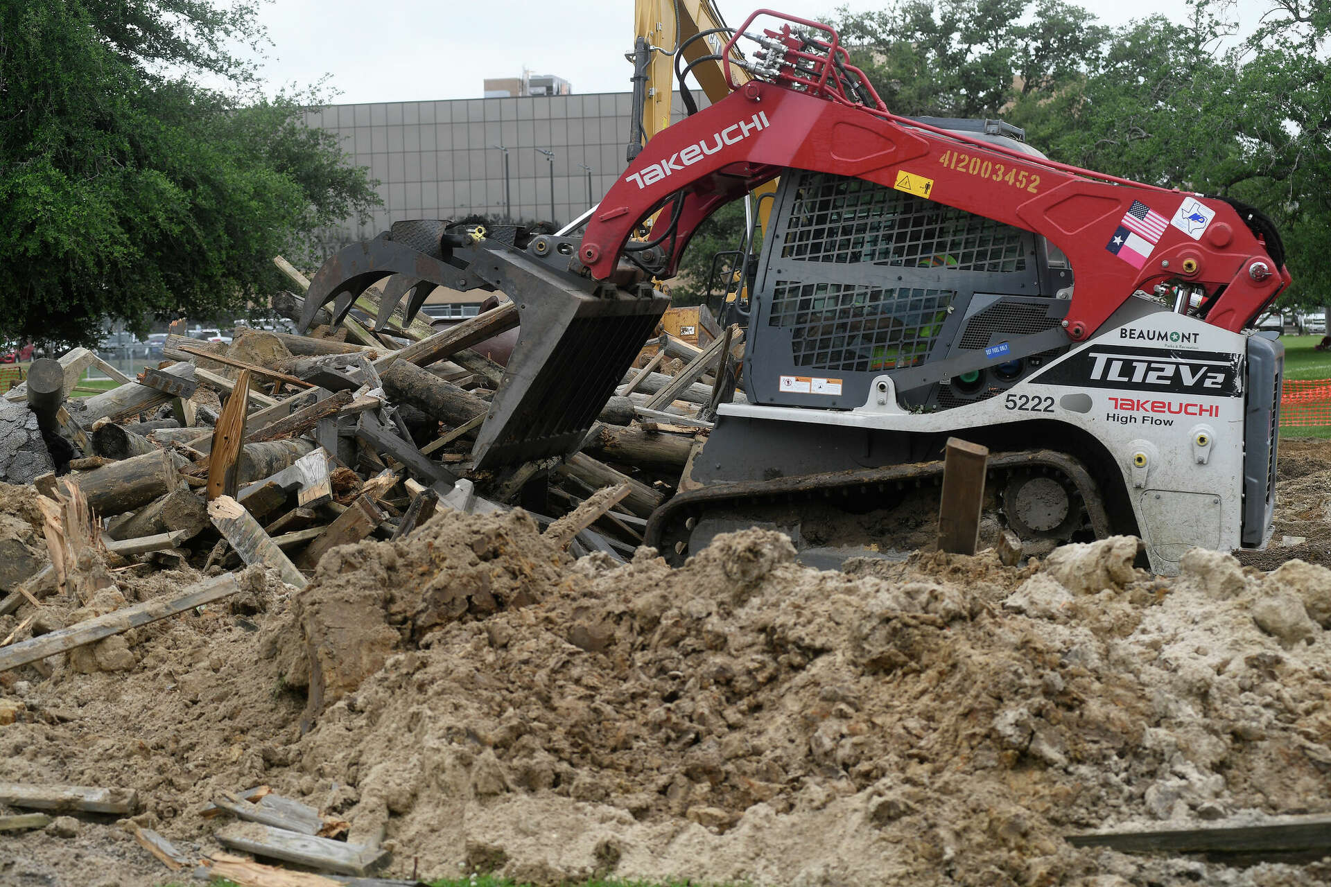 Demolition of Beaumont park playground paves way for major upgrade