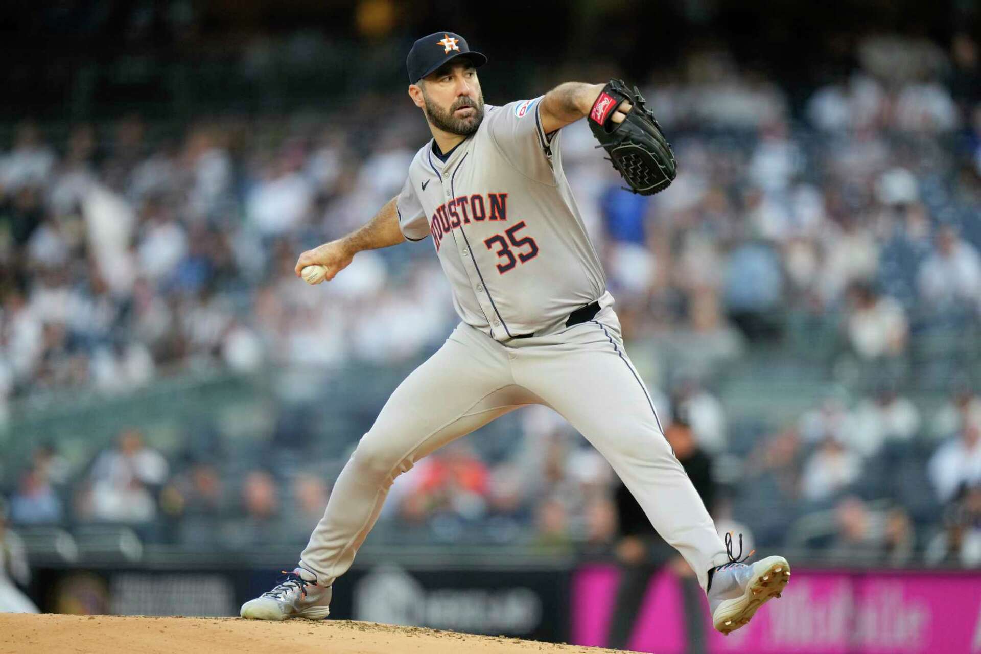 Houston Astros: Justin Verlander shelled by Yankees in series opener