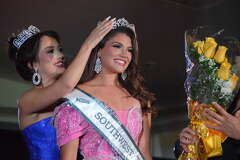 New queens crowned at Laredo's Miss Southwest Texas pageant
