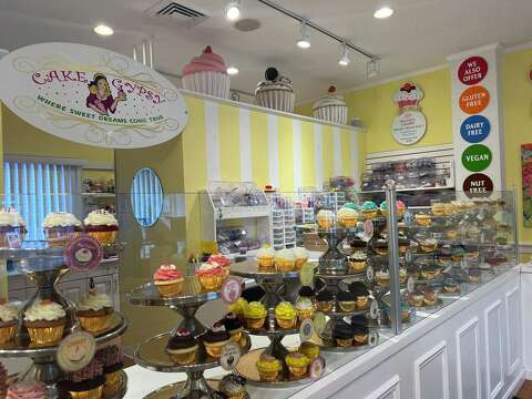 Owner of Cake Gypsy in Canton reveals retirement, last day announced