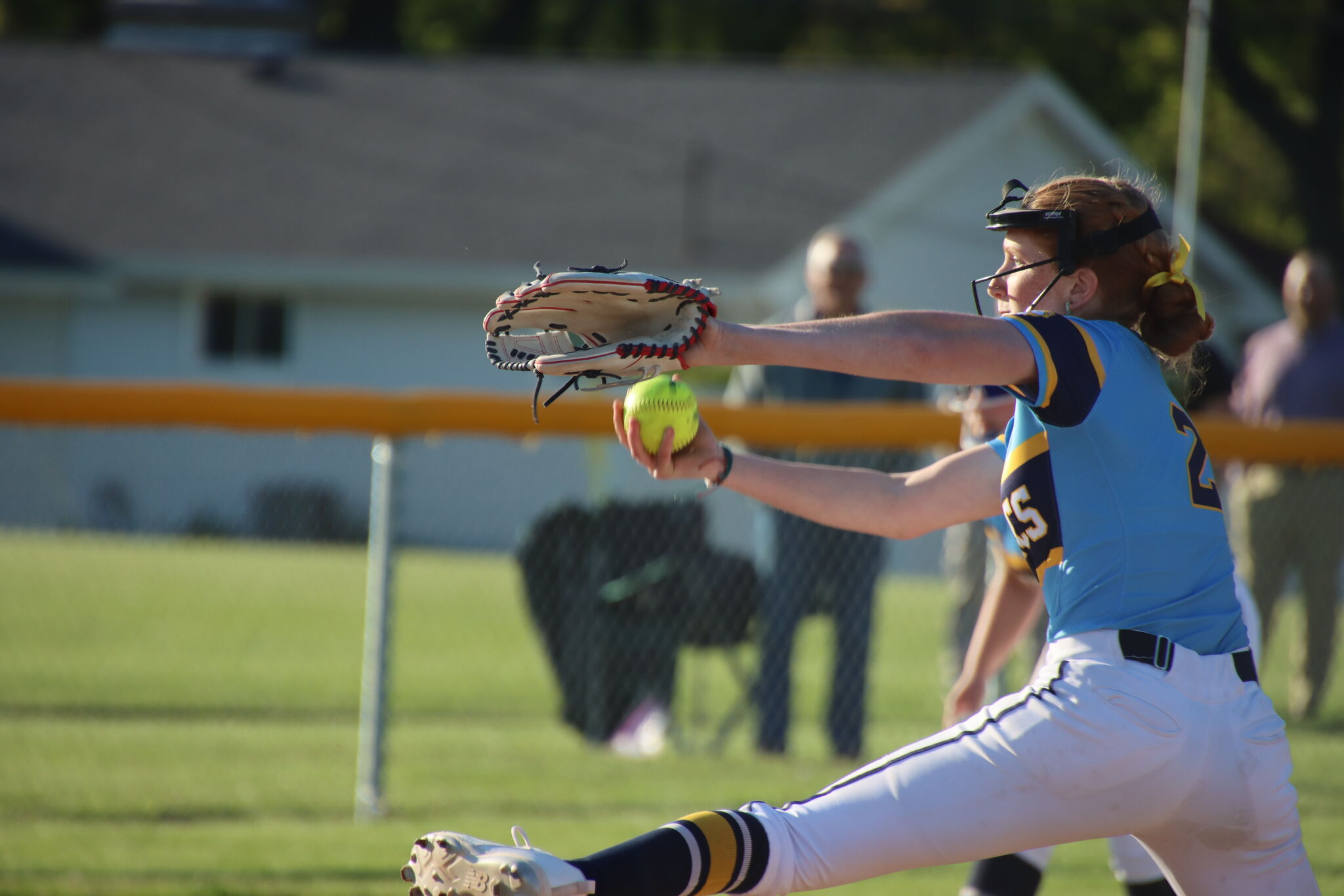 Chemics' newcomers shine in sweep of Freeland