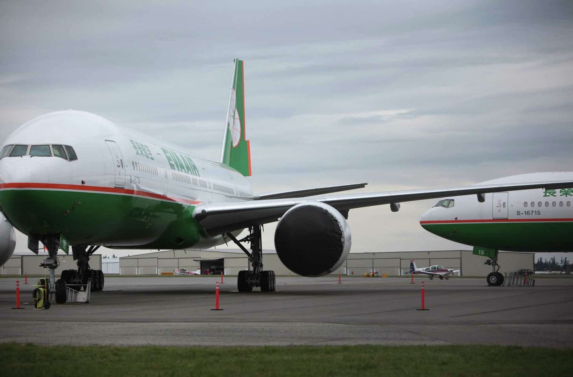 Passengers fight on flight to San Francisco, forcing crew to intervene