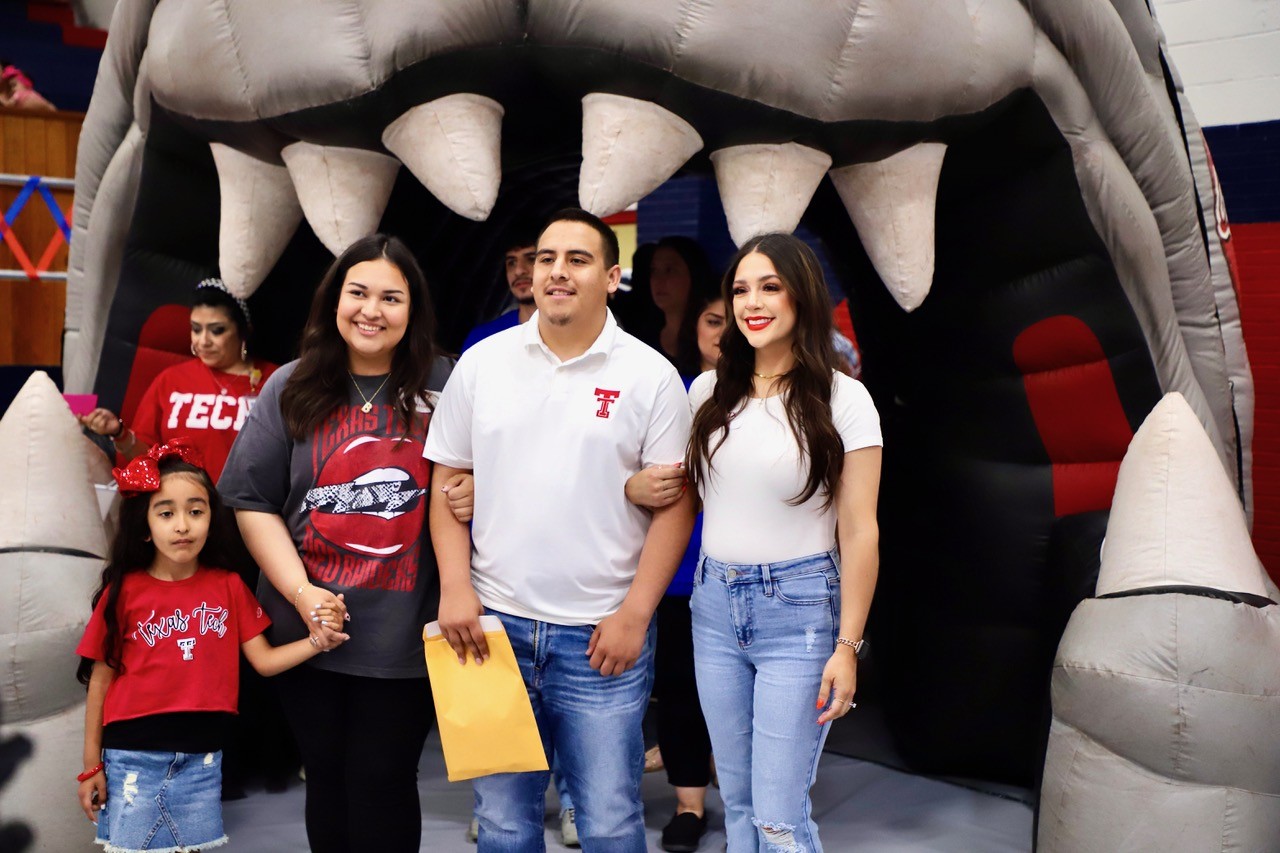 PHS celebrates GenTX Day