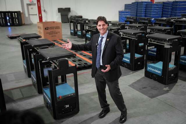 USPS officials provide updates on Missouri City facility