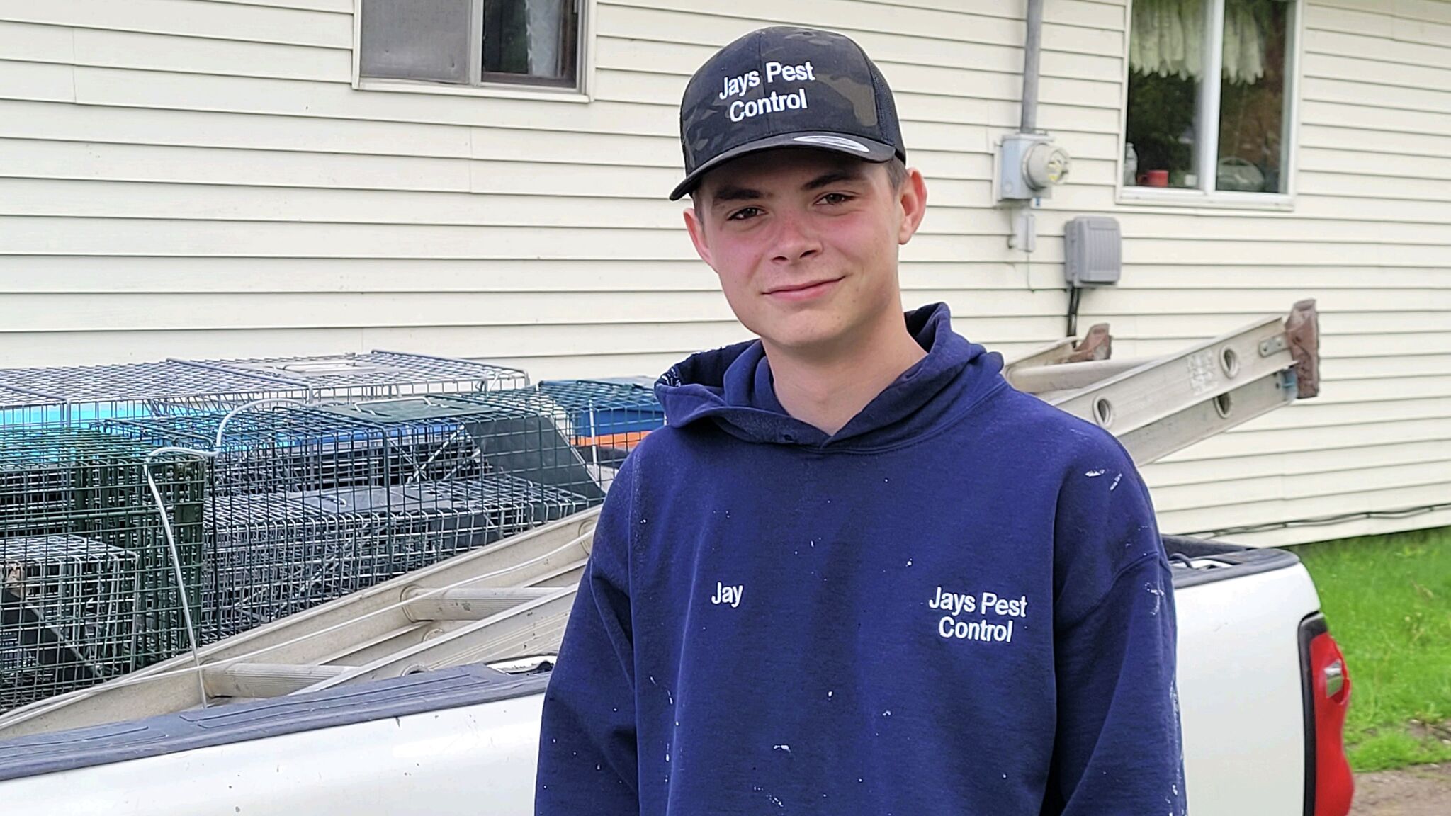 Jay’s Pest Control in Midland handles any animal/insect troubles