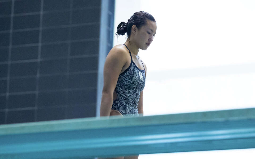 Sports Illustrated features UH diver in swimsuit issue