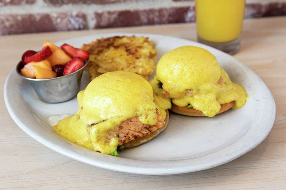 Toasted Yolk Cafe announces opening of first San Antonio spot