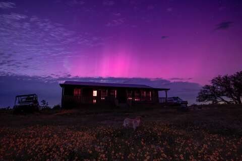Photos capture aurora borealis in Texas
