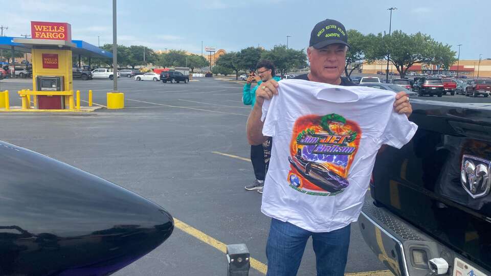 Jimmy 'Jet' Neilson spotted in Walmart parking lot in San Antonio