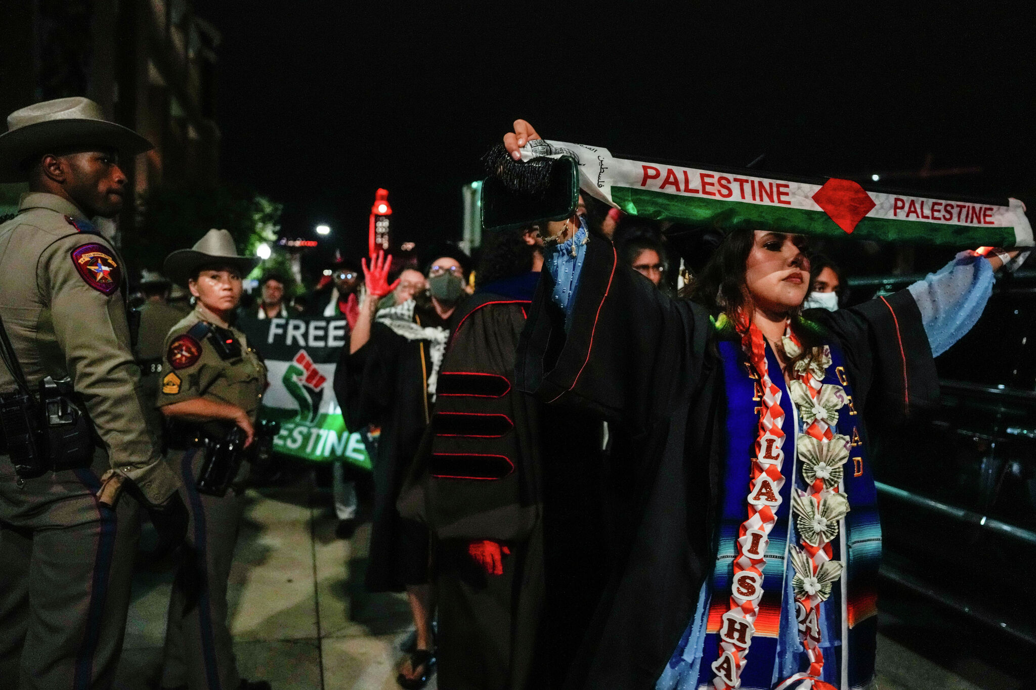 Free Palestine protests spill over into UT graduation ceremonies