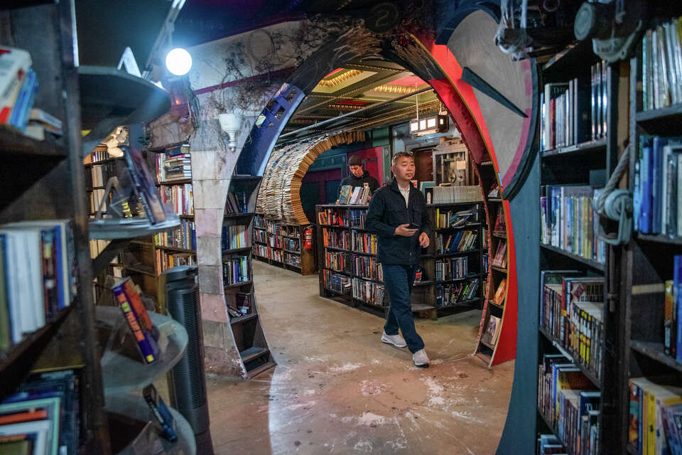 How Calif.'s wildest bookstore became a page-turning wonderland
