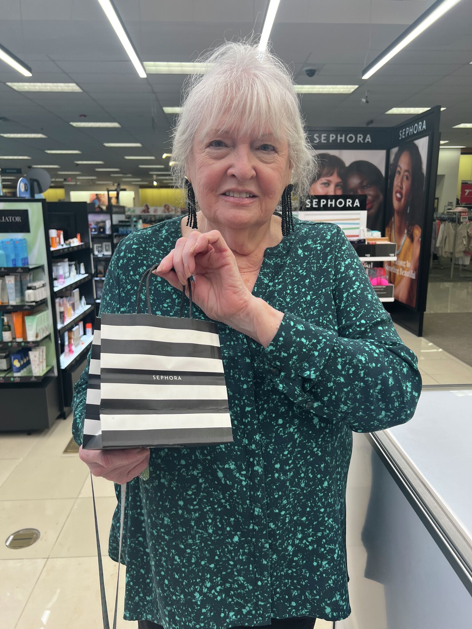 Exploring the new Sephora at Kohl's in Alton with Jill Moon