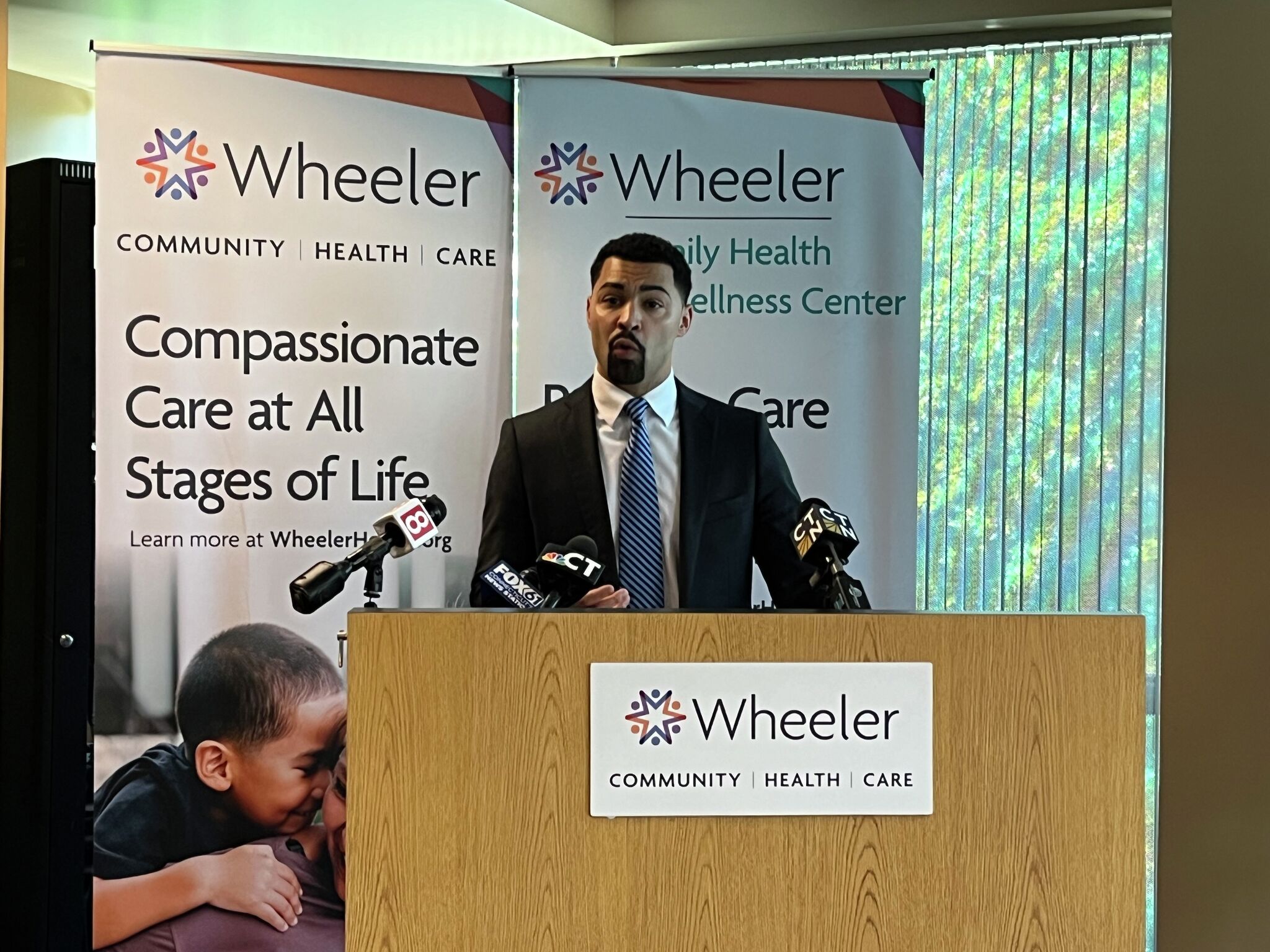 Alex Putterman - Journalist Profile - Intelligent Relations