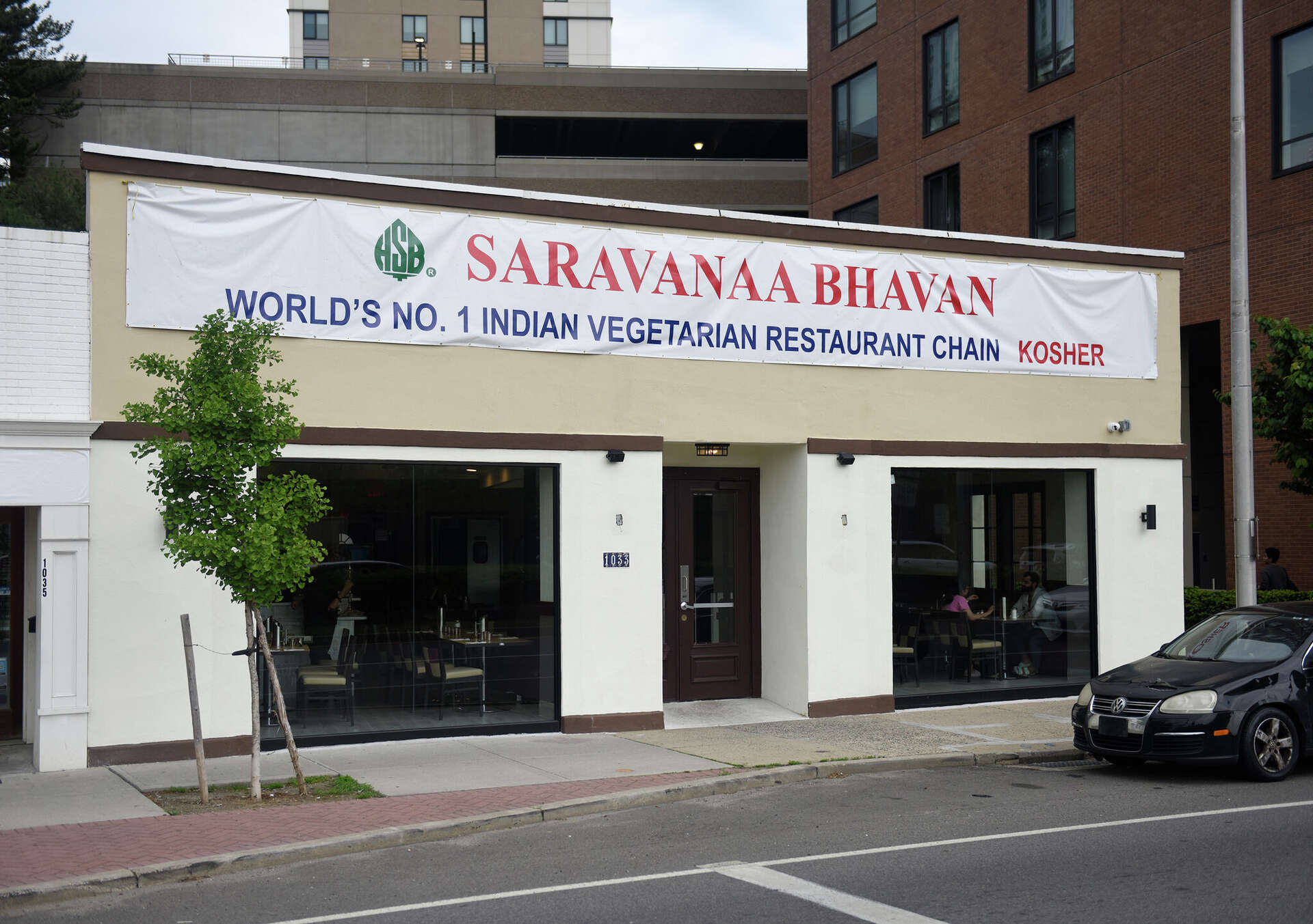 Saravanaa Bhavan opens first CT restaurant in downtown Stamford