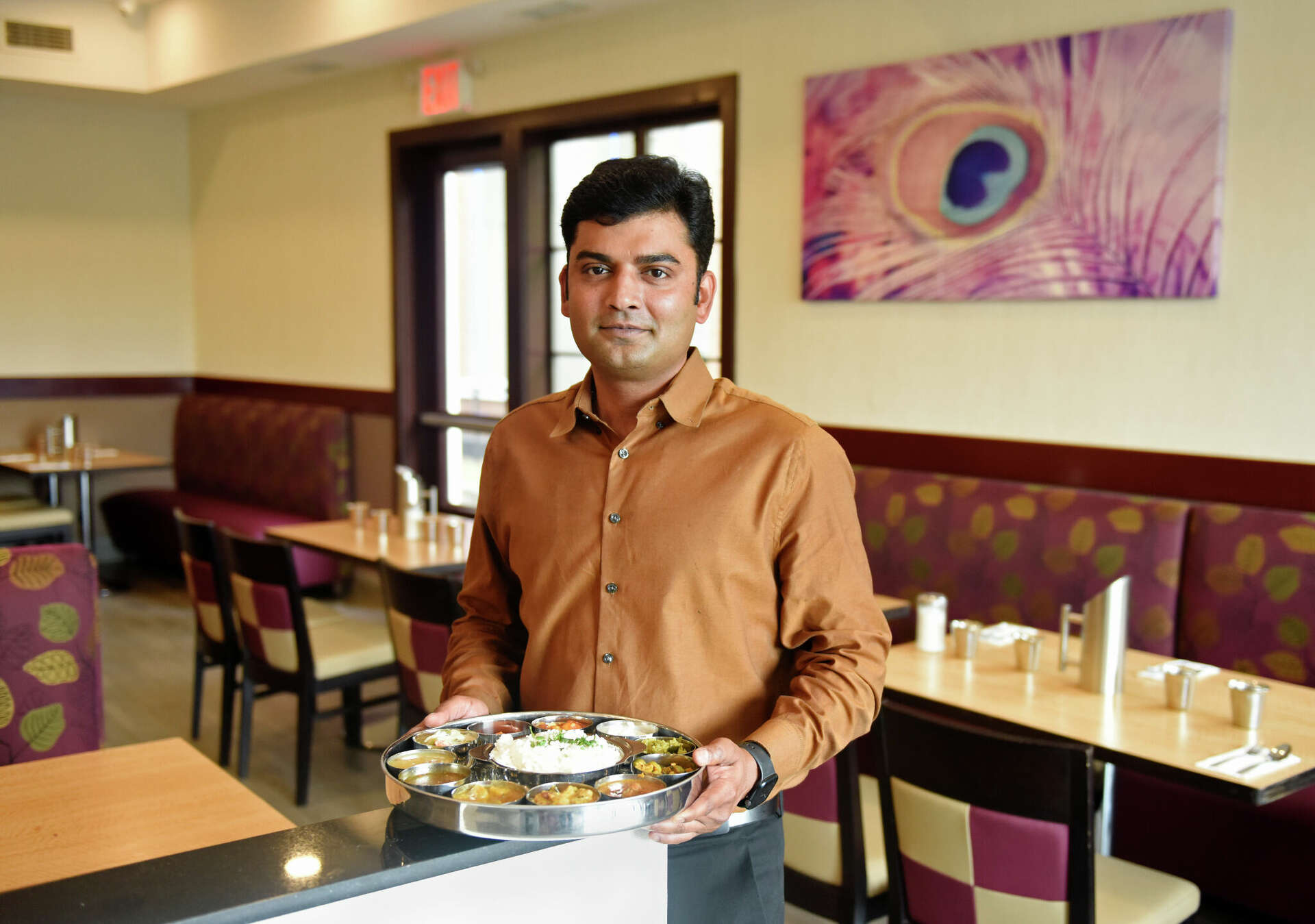 Saravanaa Bhavan opens first CT restaurant in downtown Stamford