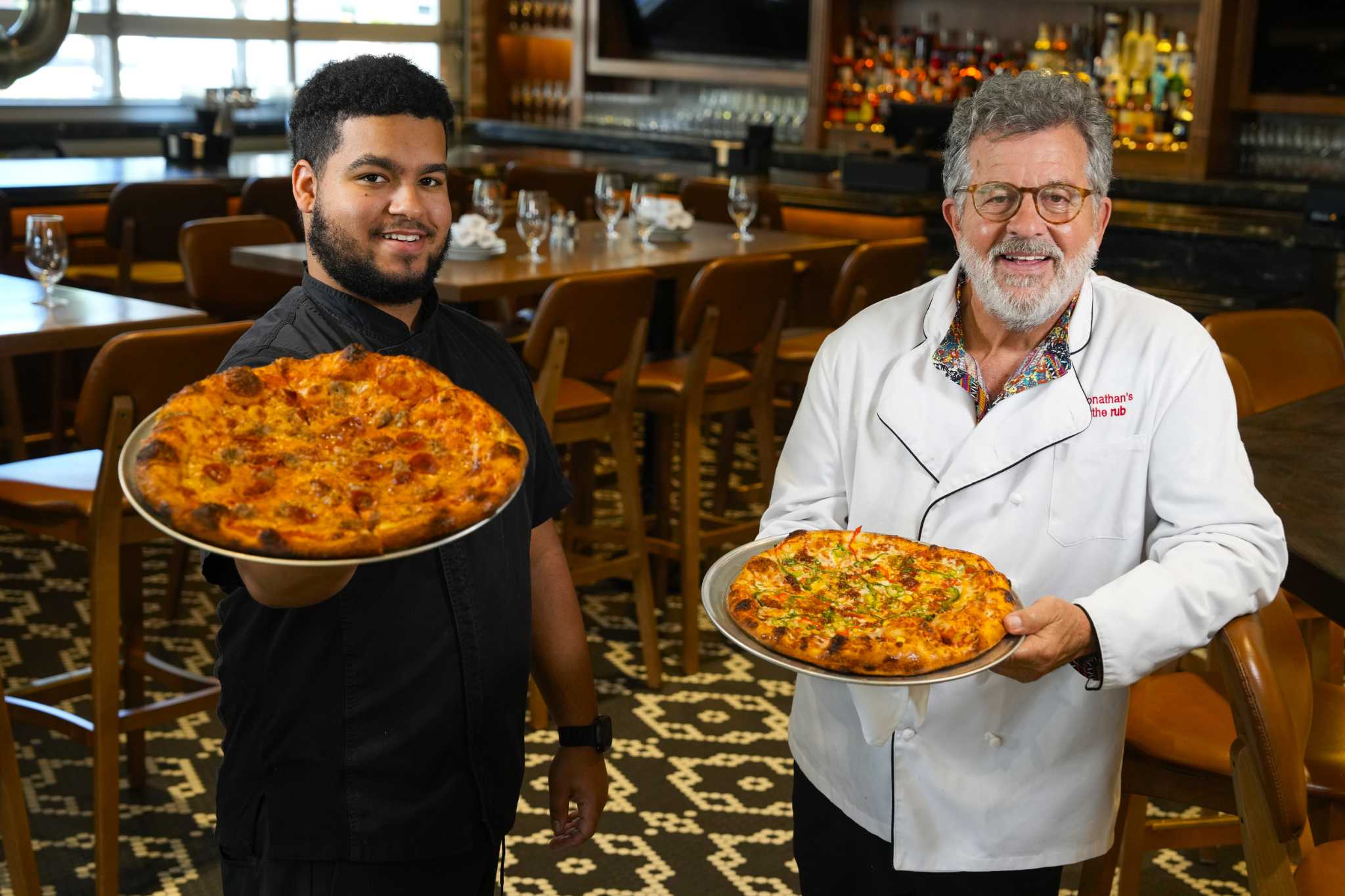 Houston restaurant Jonathan’s the Rub opens in East End with pizza