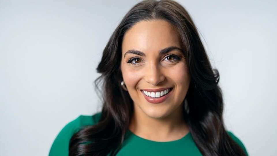 CT news anchor leaves Fox 61 after six months at the station