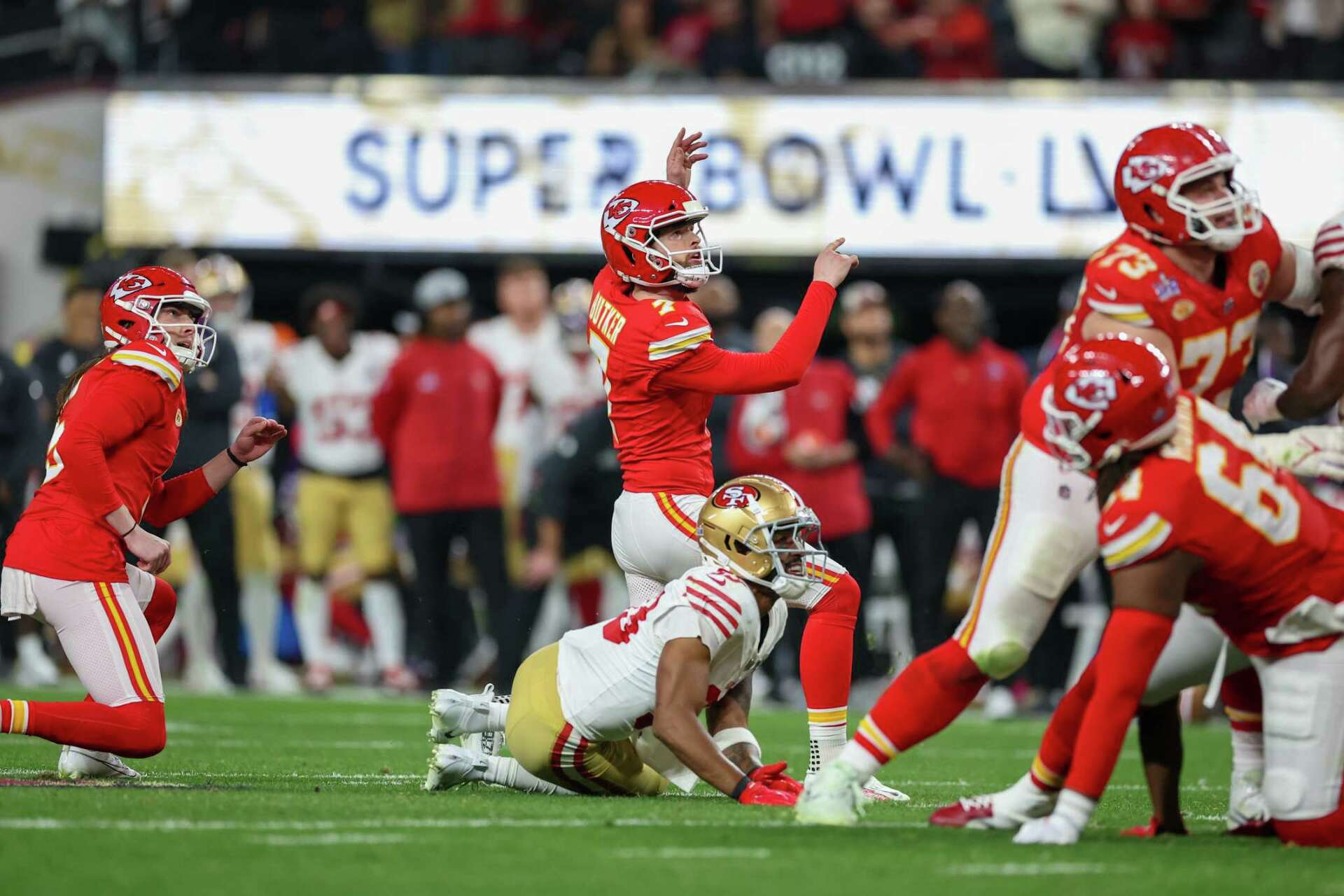 Why NFL dumped Colin Kaepernick but won’t do squat to Harrison Butker